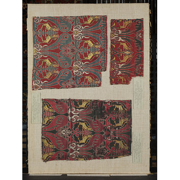 Dress or furnishing textile | Al - Andalus art