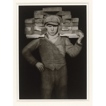 Picture Post legend Bert Hardy at the Getty Gallery, London - free ...