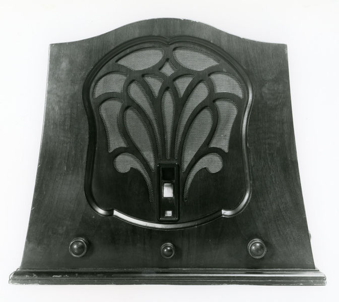 Marconiphone AC42 | V&A Explore The Collections
