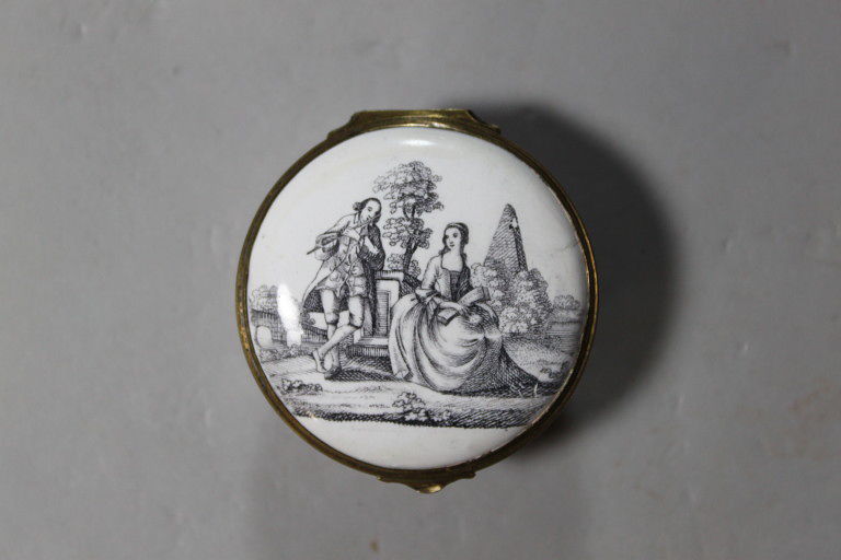 Snuff Box | V&A Explore The Collections