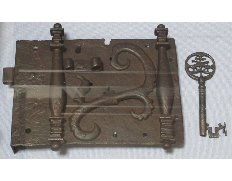 Lock and key | V&A Search the Collections