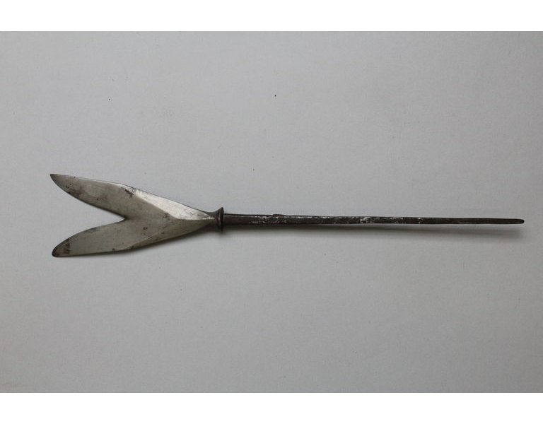 Arrow Head | V&A Explore The Collections