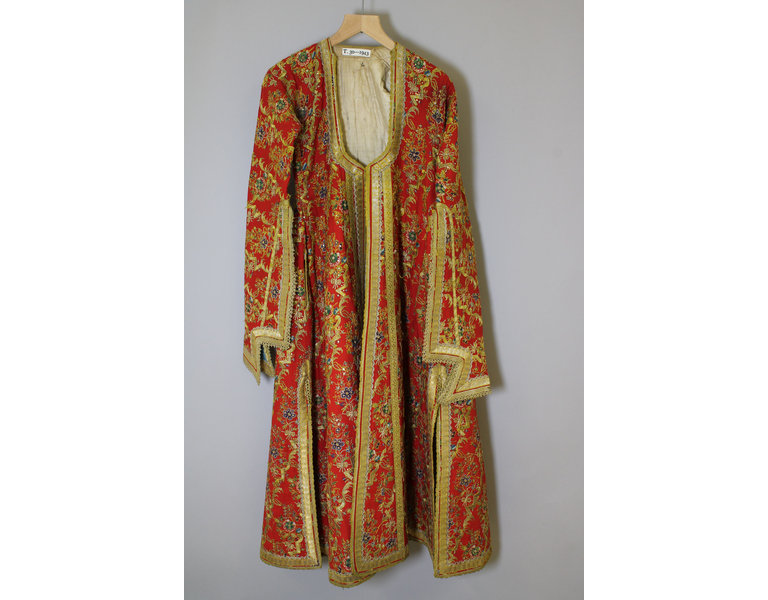 Robe | V&A Search the Collections
