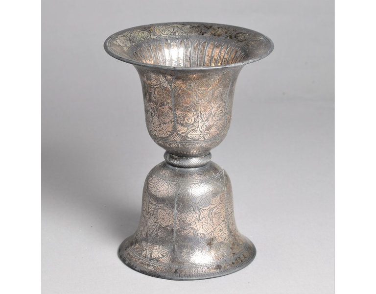Spittoon | V&A Explore The Collections